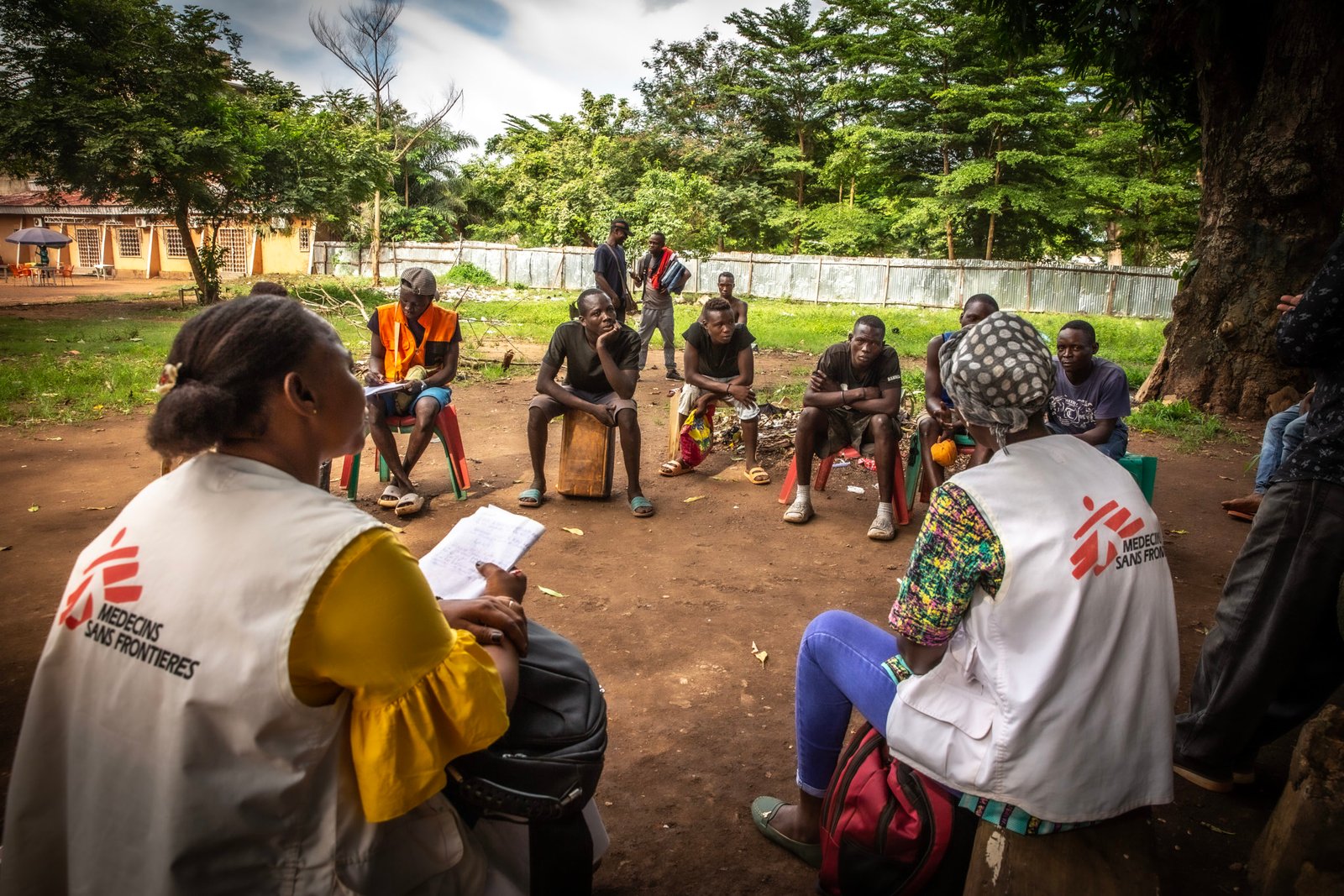 MSF recrute un Profile Manager - Education SN
